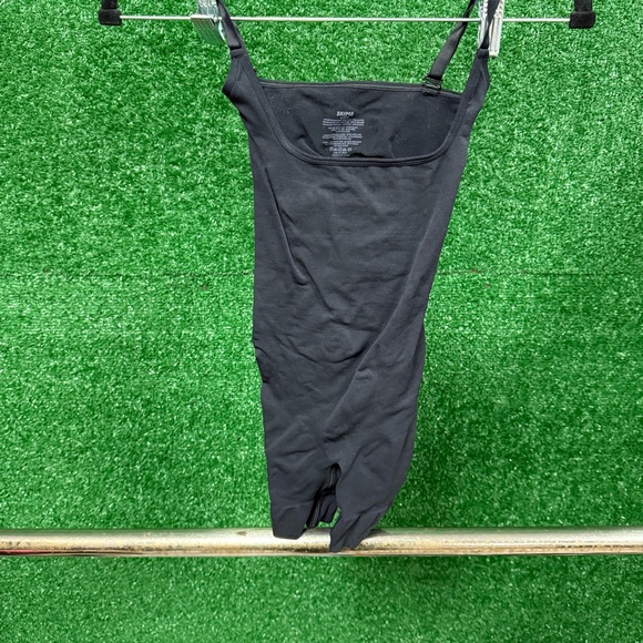 SKIMS | Intimates & Sleepwear | Skims Black Shapewear Bodysuit | Poshmark